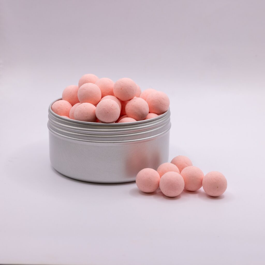 Eton Mess Pop Ups - Strawberry - Bergamot Hookbaits - Handcraft Baits